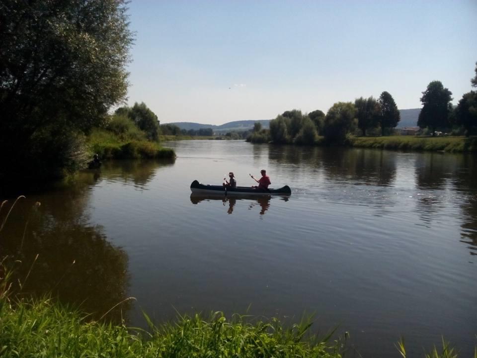 Angelurlaub an der Weser, angeln direkt im FeWo Garten - Angelsport ...